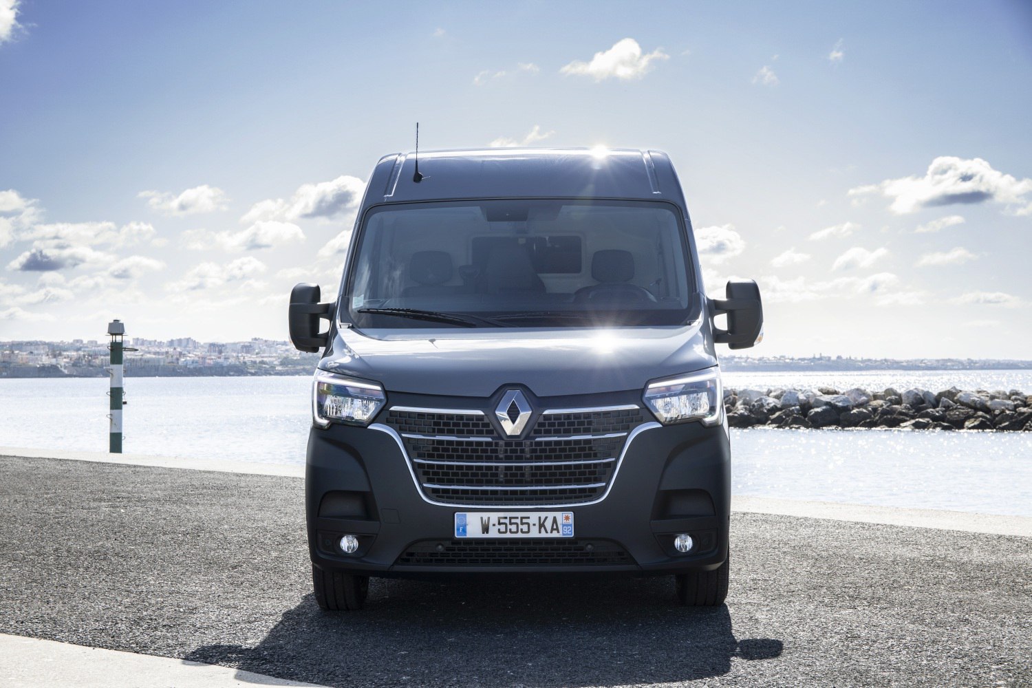 Renault Master III (Phase III, 2019) Panel Van 2.3 Energy dCi (150 Hp ...
